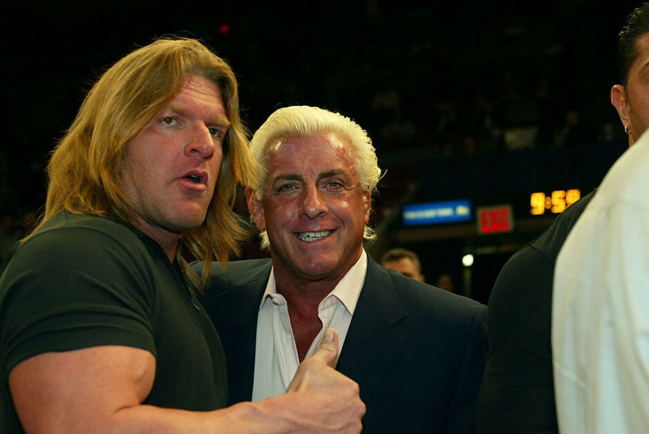 Between 2002 and 2004, it seems to me that Ric Flair aged 10yrs ...